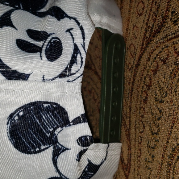 Disney | Accessories | New Disney Junior Boy Hat Mickey Mouse ...